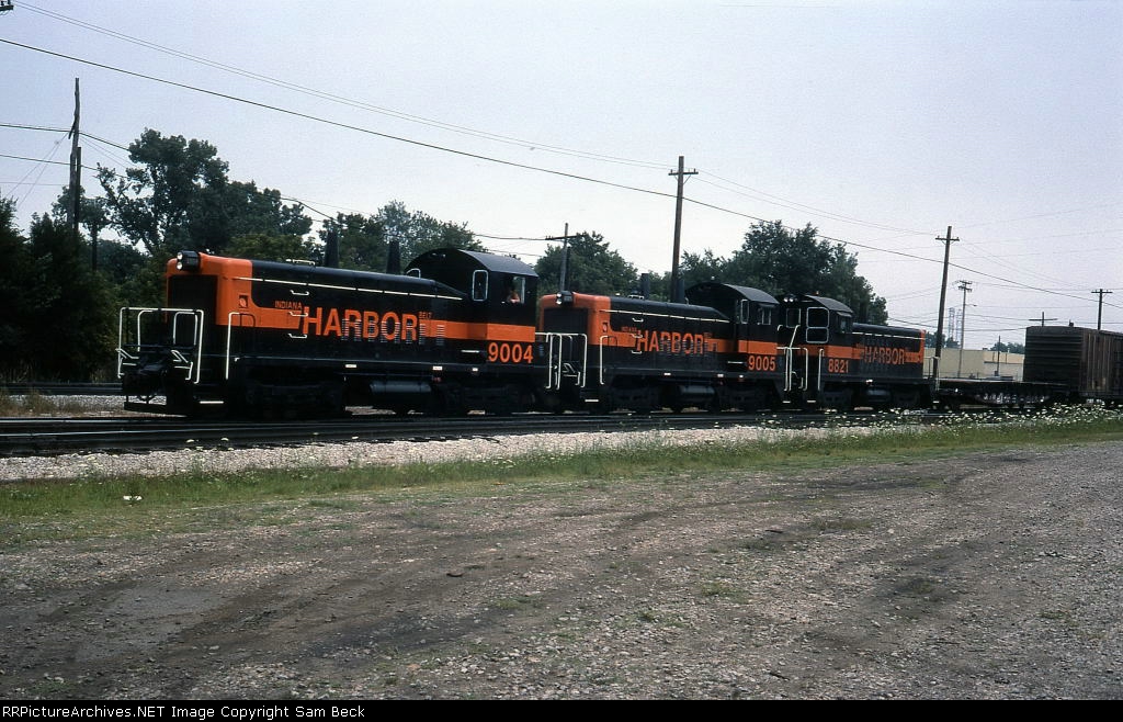 IHB 9004, 9005, and 8821 Westbound